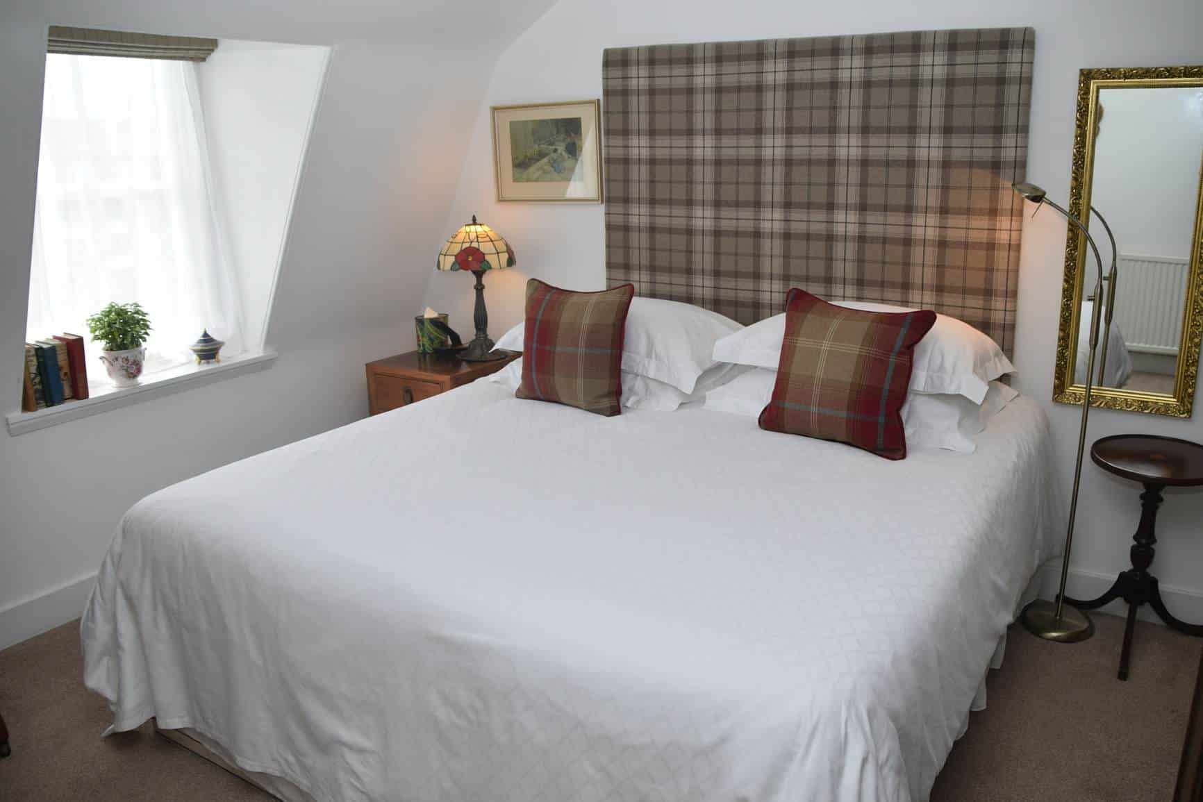 Deluxe Single Room | The Townhouse Perth | Boutique Bed & Breakfast in ...